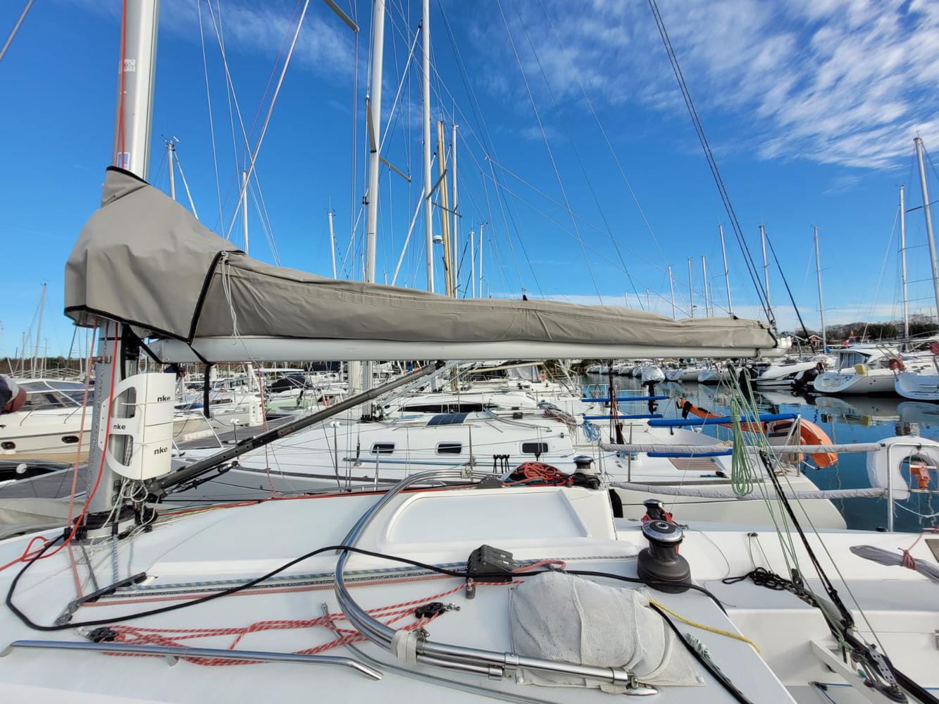 Used Mainsail cover J97